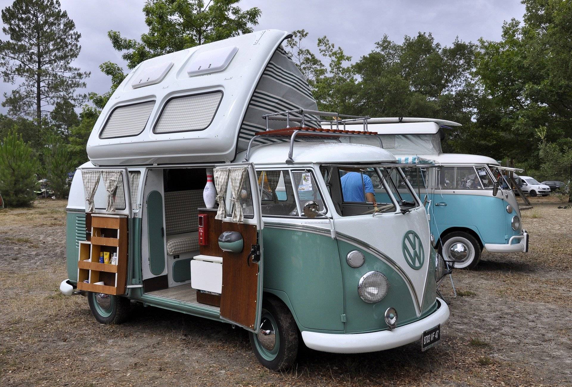 Types of Campervan Furniture - Yescapa blog