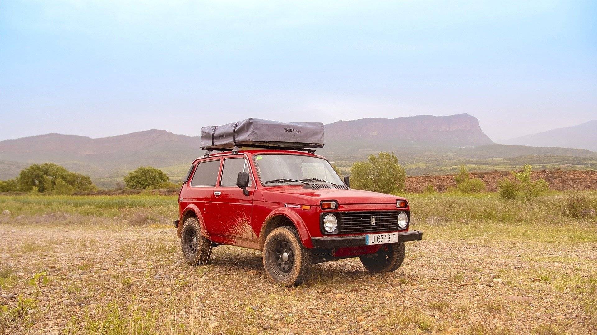 Aluguer Outro - Barcelona - LADA NIVA Camper - 36620 - Yescapa