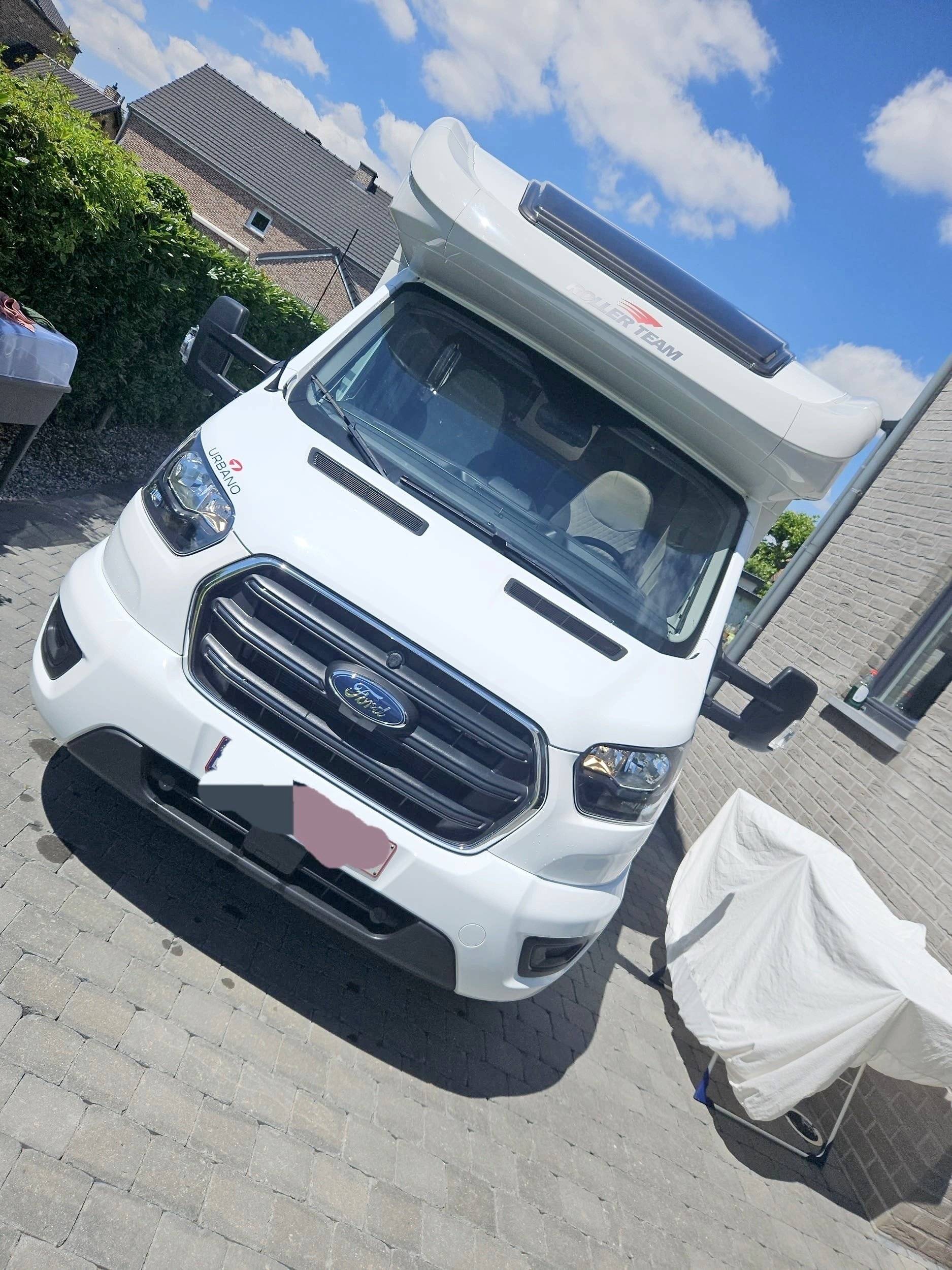 Location Camping-car profilé - Lanaye - Roller Team - 80085 - Yescapa