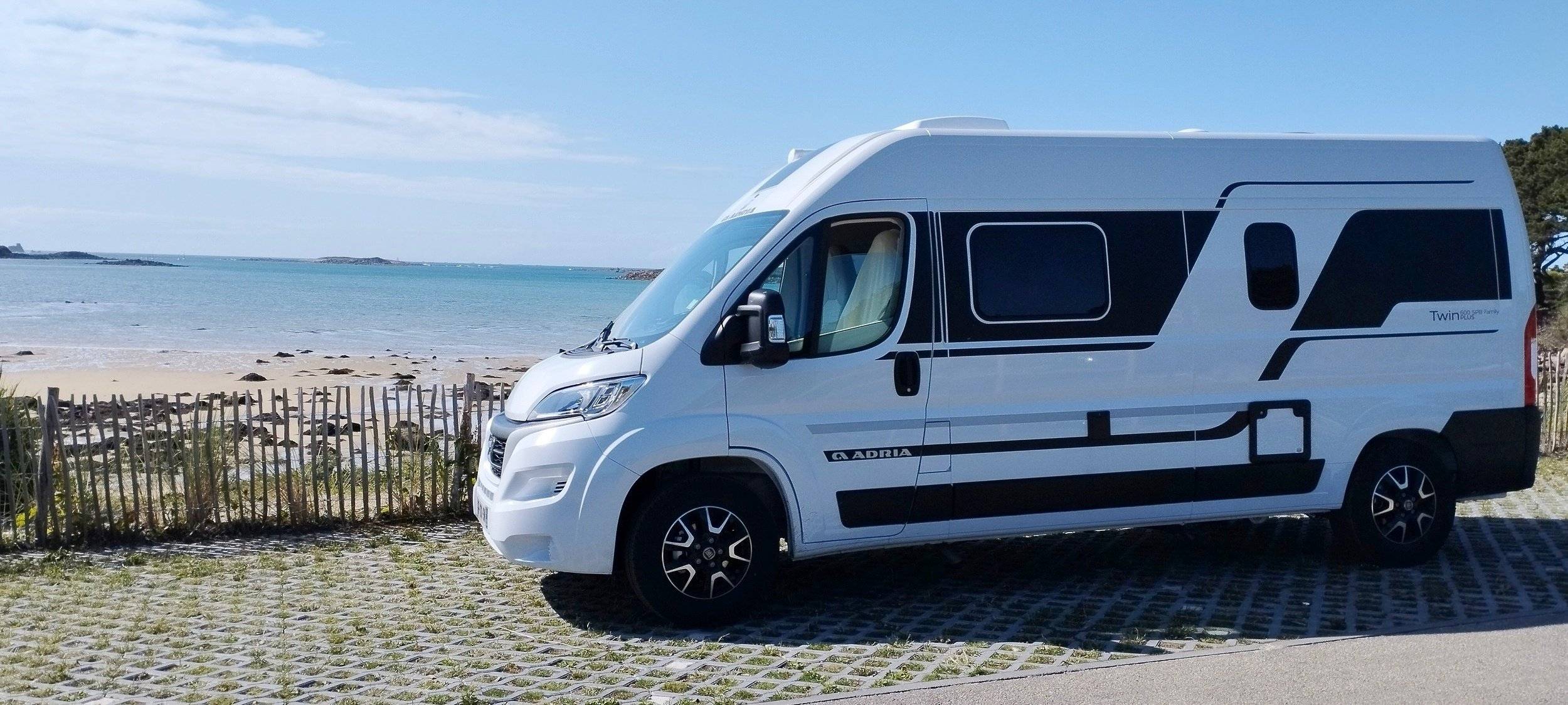 Alquiler Camper gran volumen - Plaintel - 65789 - Adria Adr… - Yescapa