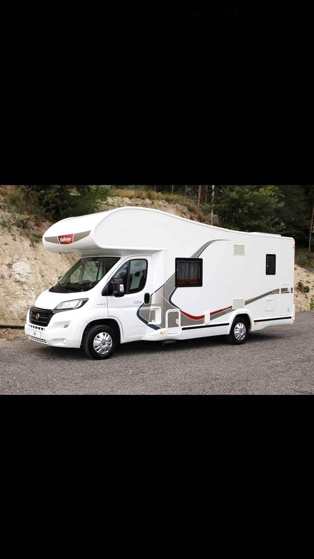 Location Camping-car capucine - Fernão Ferro - 82369 - Chal… - Yescapa