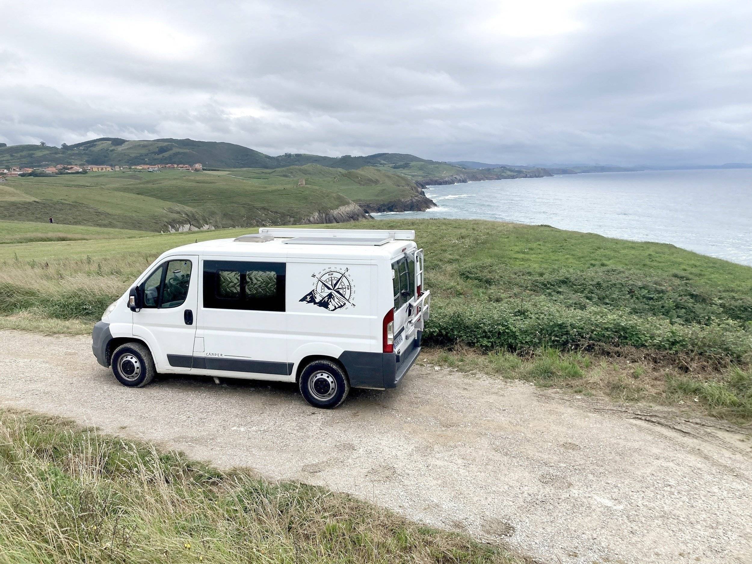 Aluguer Campervan - meco - Citroën Jumper 2,2 l 120 ch - 38546 - Yescapa