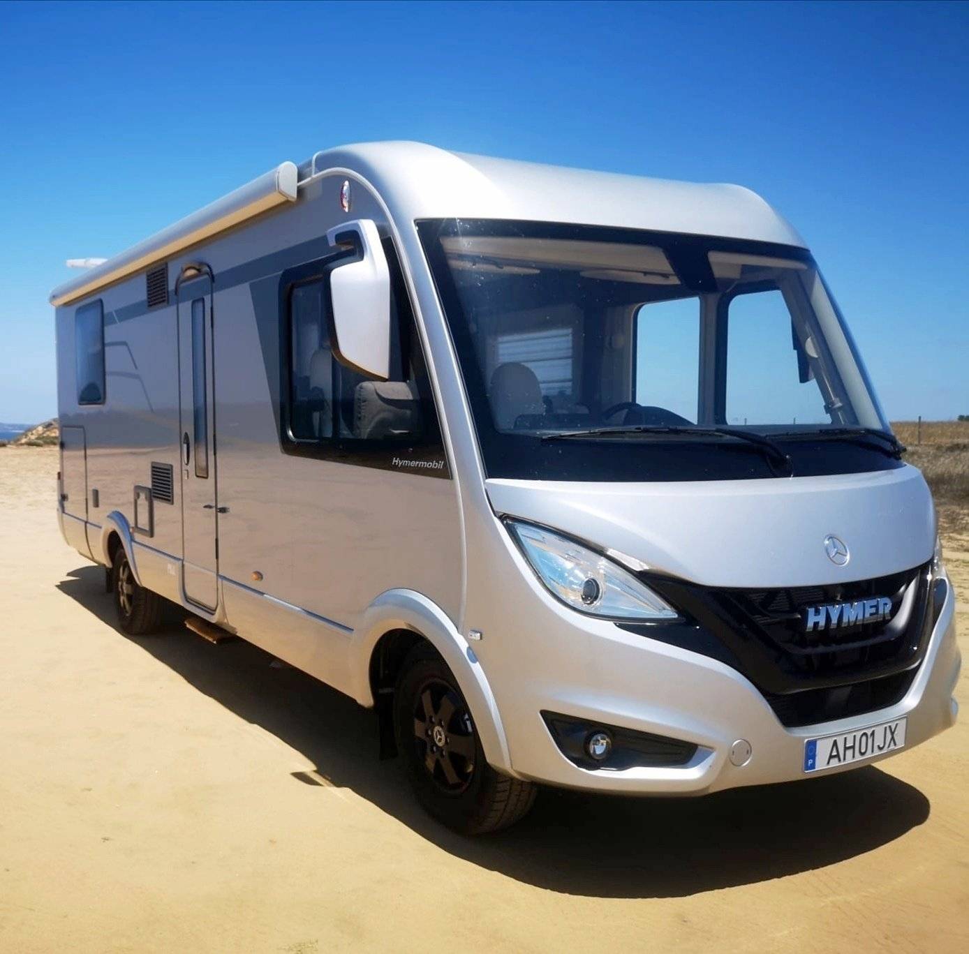 Location Camping-car intégral - Belas - Hymer 690 - 39115 - Yescapa