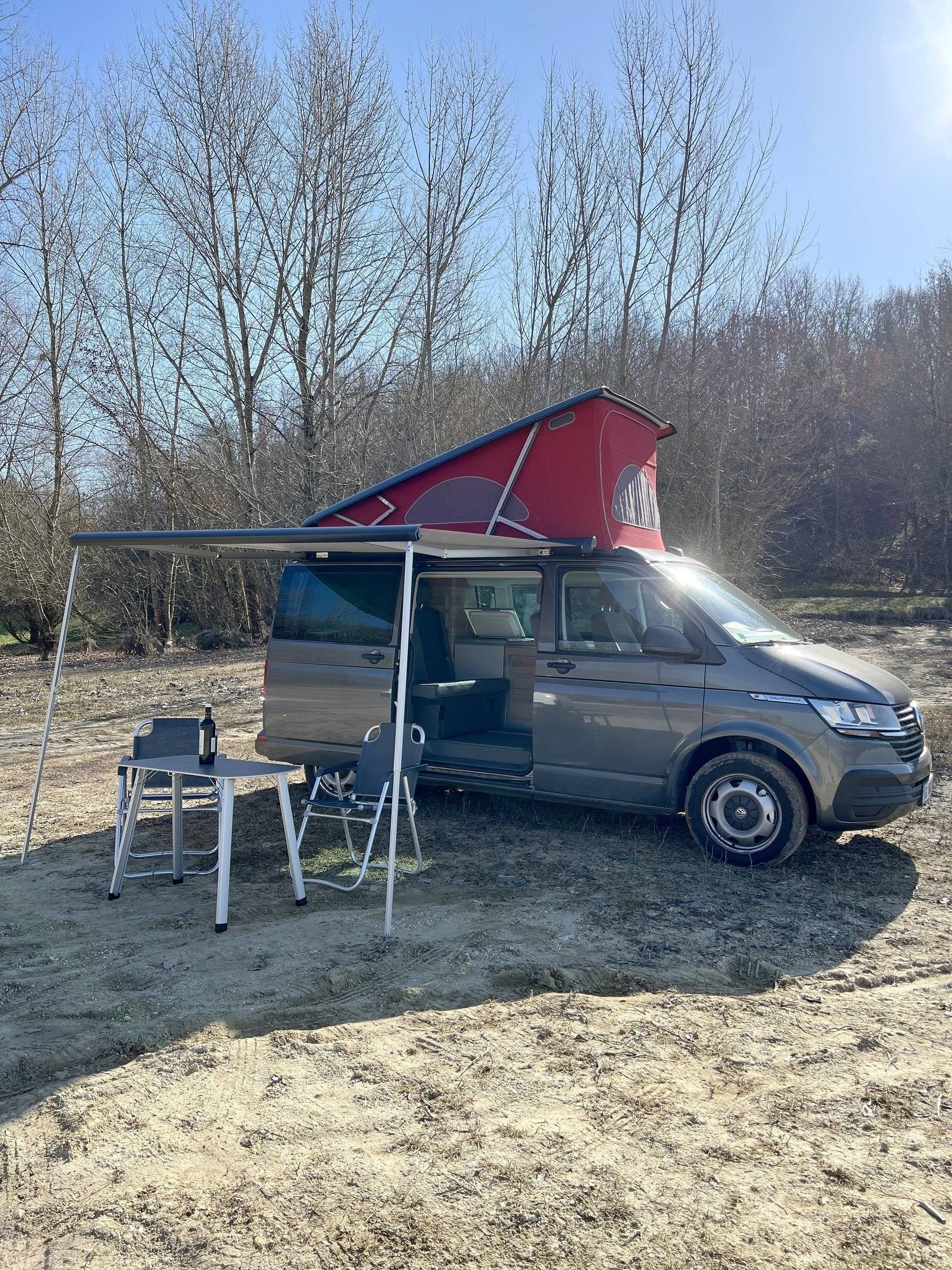 Lage Campingbus - Duras - Volkswagen Volkswagen california coast ...