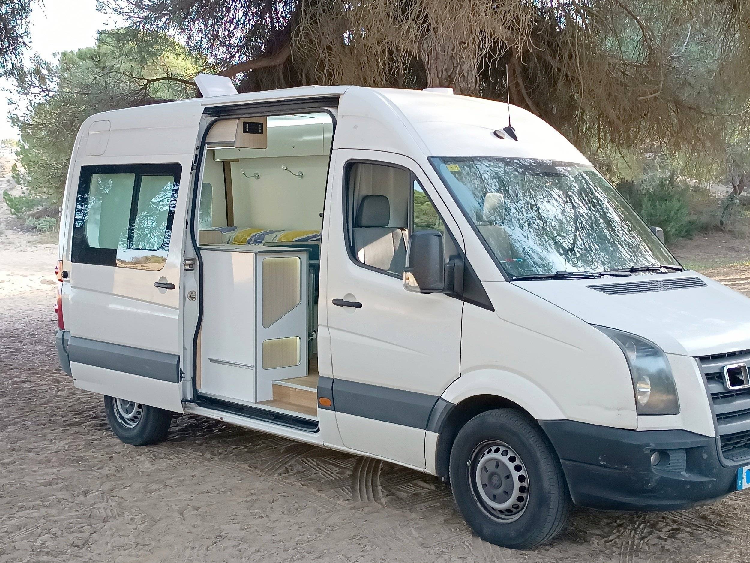 Location Converted van - Córdoba - Volkswagen Crafter - 23771 - Yescapa