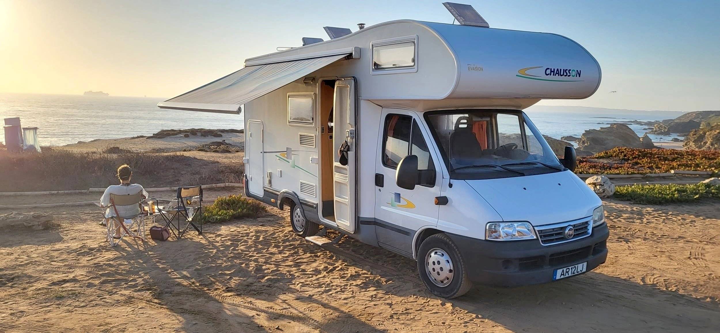 Aluguer Autocaravana capucino - Figueira da Foz - Chausson Welcome 8 ...