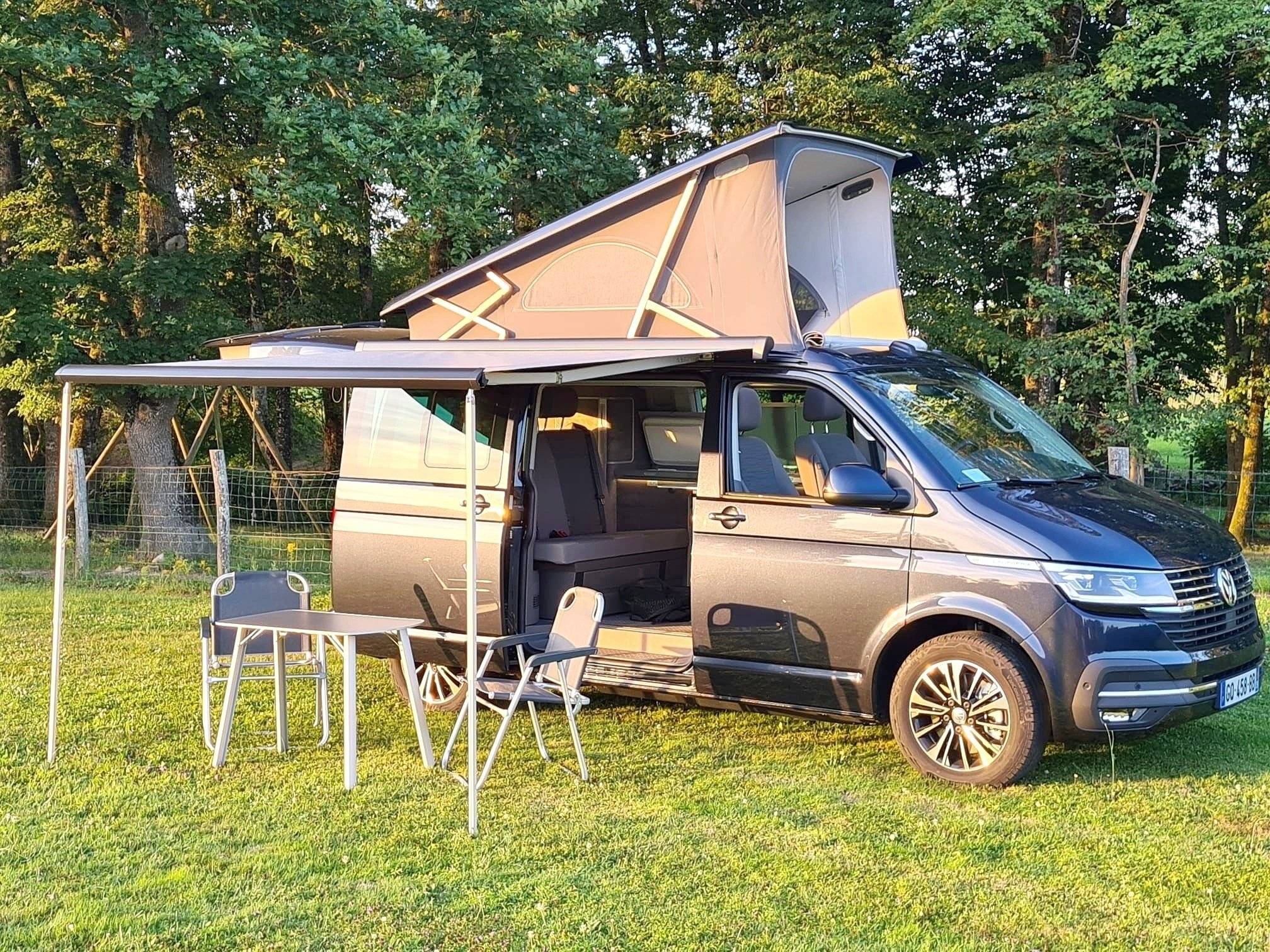 Location Van - Dole - Volkswagen Volkswagen california - 70604 - Yescapa